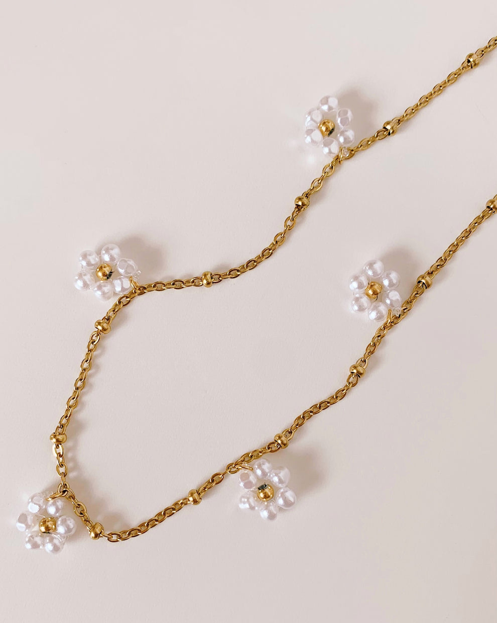 keari Studio - handgemachter Perlenschmuck und Scrunchies