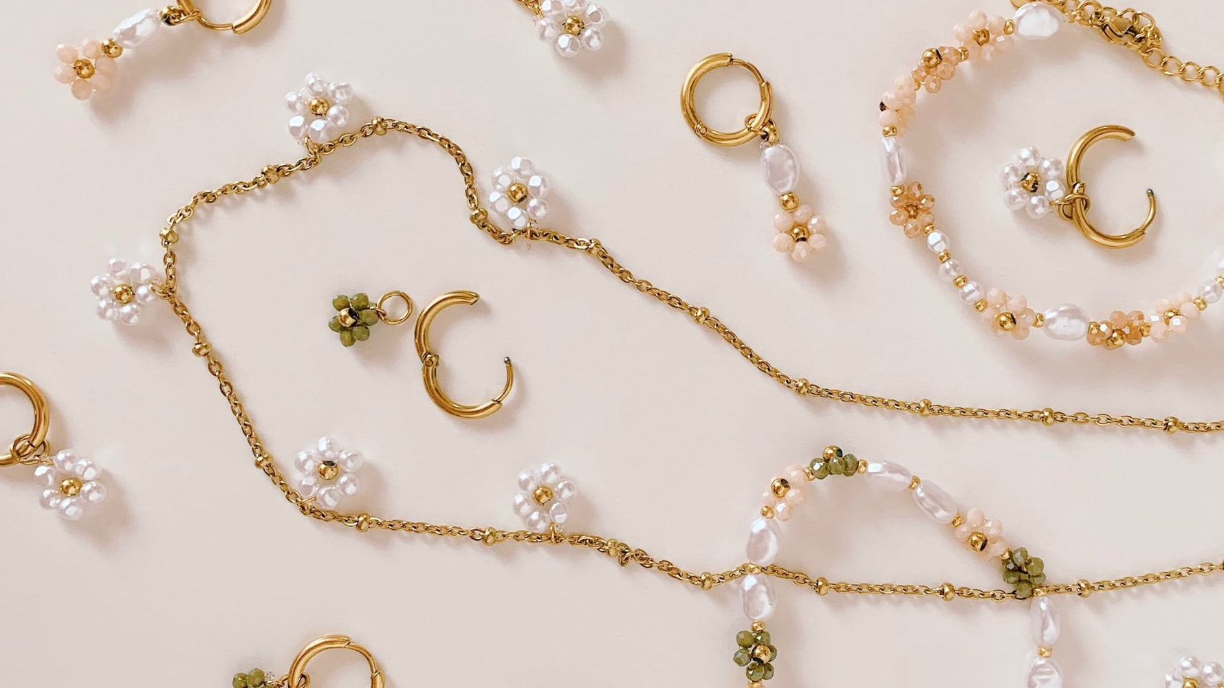 keari Studio - handgemachter Perlenschmuck und Scrunchies